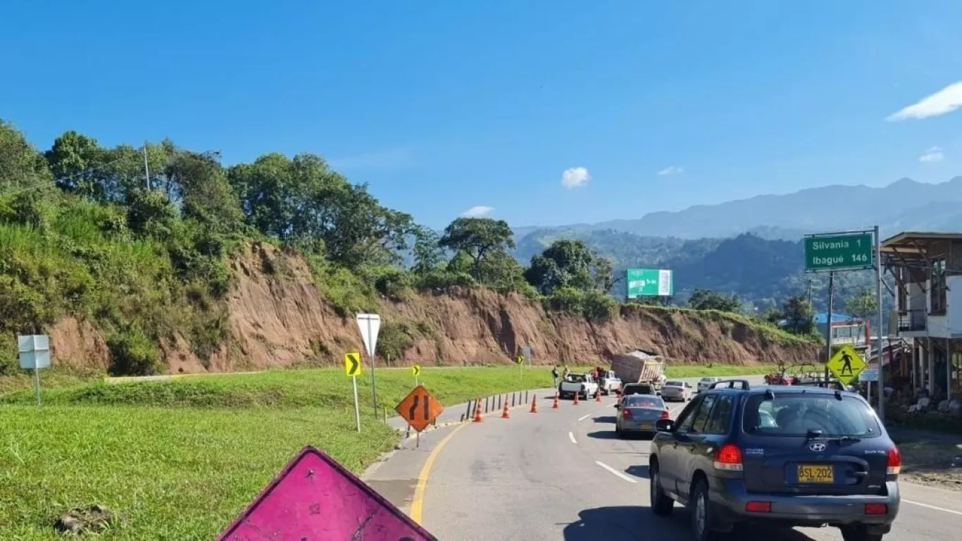 Vía Bogotá Girardot: estas son las restricciones para los días 18, 20 ... Vía Bogotá Girardot: estas son las restricciones para los días 18, 20 ...